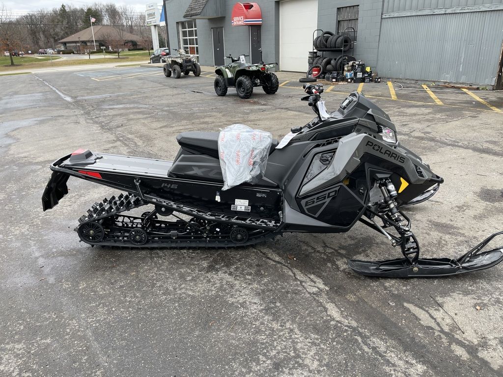 New 2024 Polaris® 650 Switchback Xc 146 Gloss Black 650 146 For Sale in Ann Arbor, MI ...